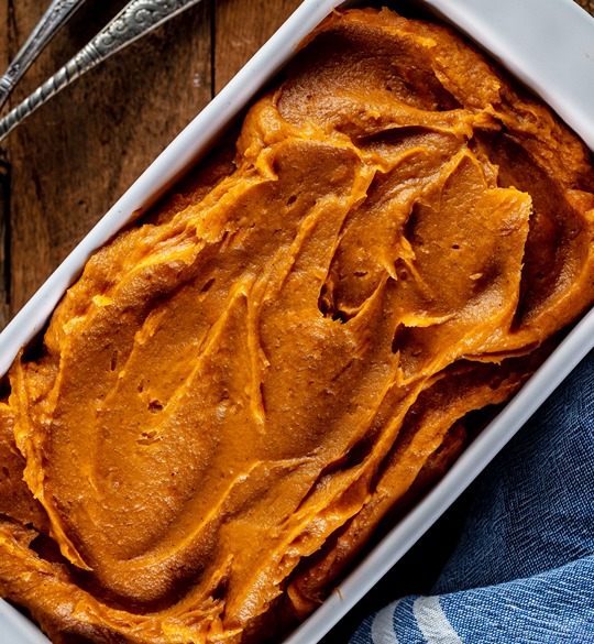 Mashed Candied Sweet Potatoes | Domino® Sugar