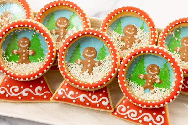 Snow Globe Shaker Cookies | Domino® Sugar