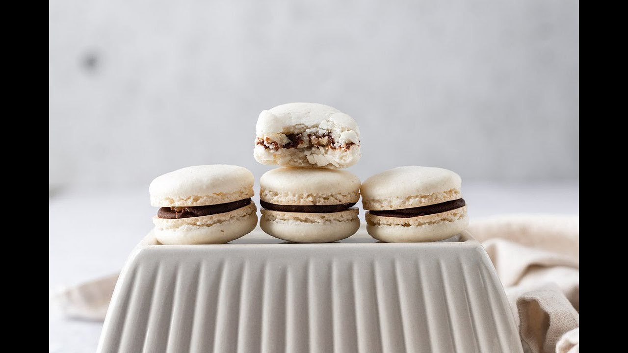 Chocolate Pecan Pie French Macarons | Domino® Sugar