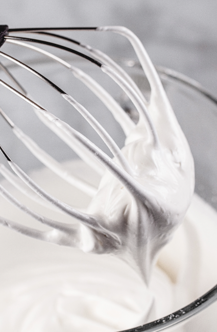 Tips on How to Make Meringue Successfully | Domino® Sugar
