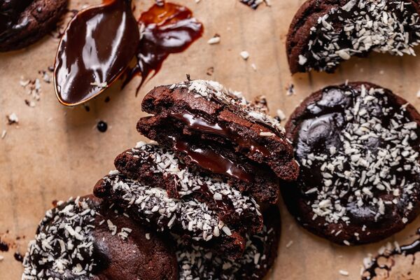 Chocolate Fudge Lamington Cookies | Domino® Sugar