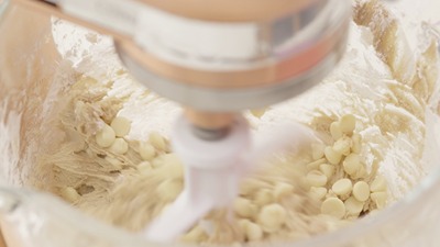 Blizzard Cookies | Domino® Sugar